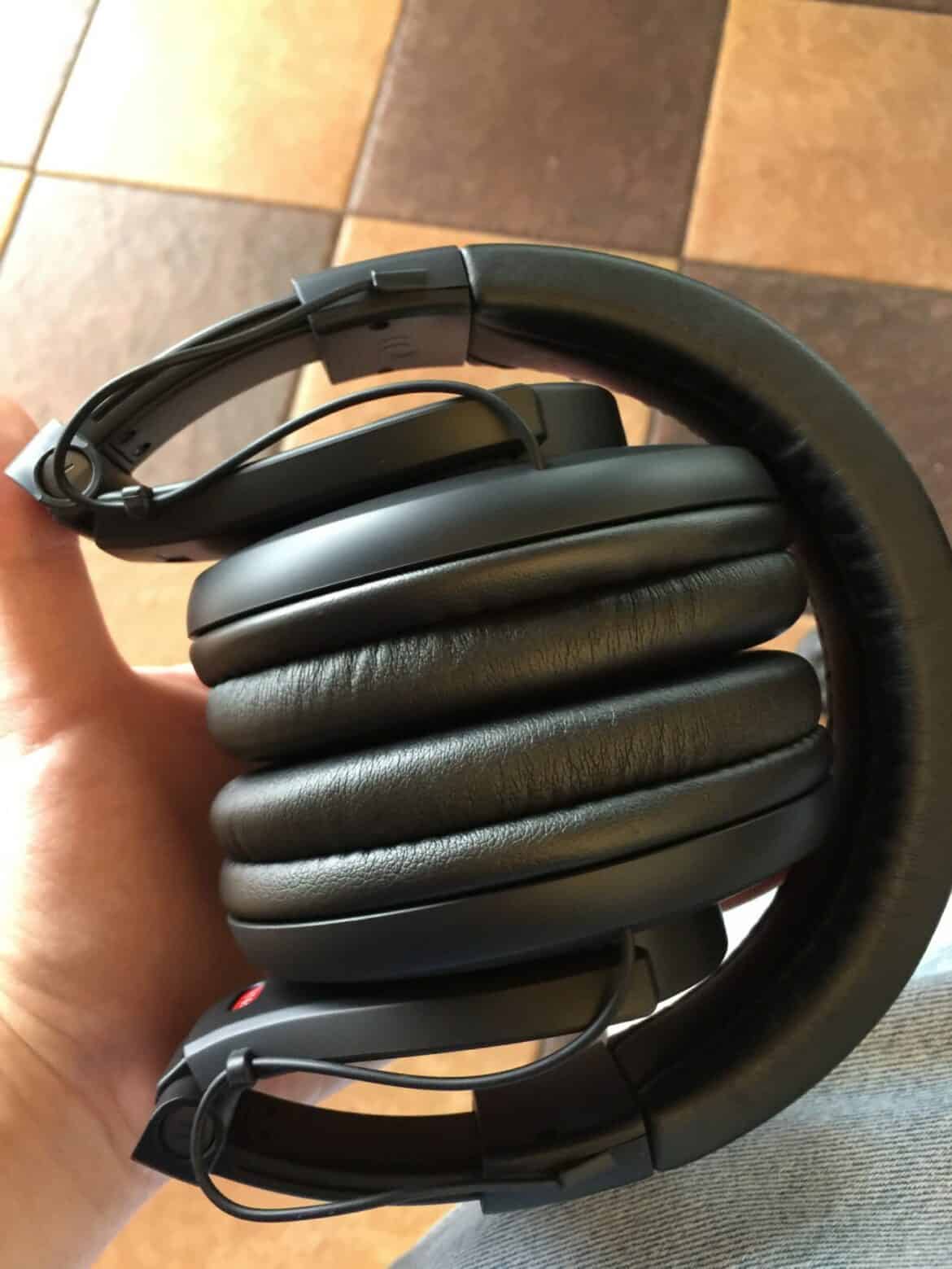 Shure SRH440 Review – Underrated in 2023? - Home Studio Basics