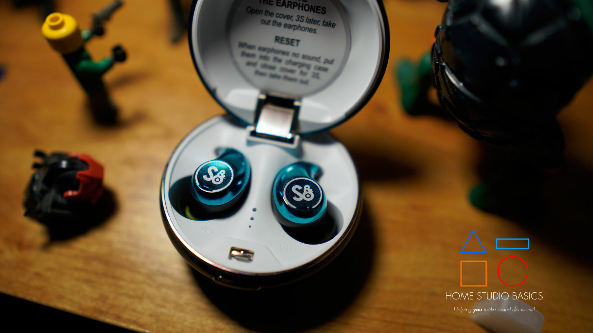 22 Bluetooth Headphones & IEMS Ranked Worst To First - Home Studio Basics